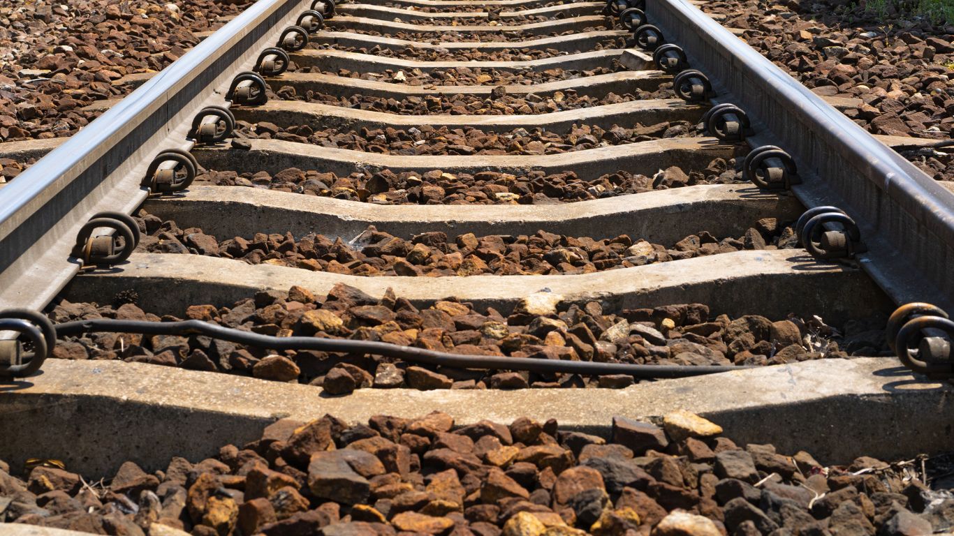 Rail Ballast - SCE